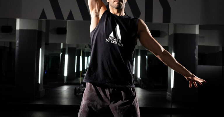 Fitness Uzmanı Akın Akman İyi Yaşam Rutiniyle Bizi Motive Etmek İçin ...